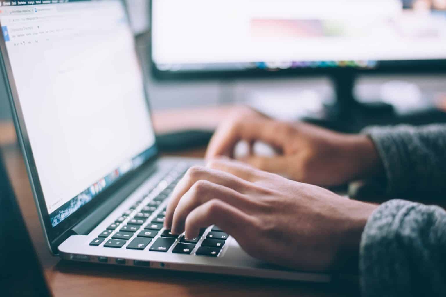 What Do Investment Banking Analysts Actually Do? - Thoughtful Finance